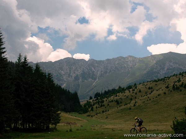 MTB Romania Mountain biking tour Carpathian mountains